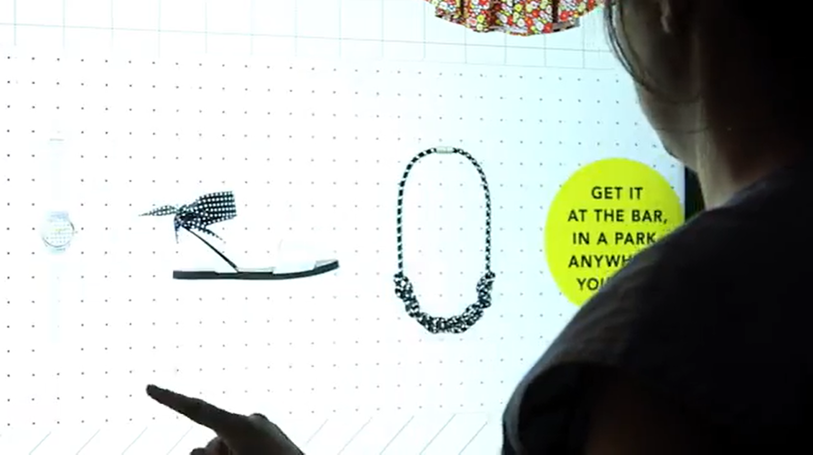 Kate Spade Window Displays: Bridging Fashion and Technology